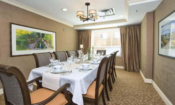 Maplecrest Village | Retirement Home in Grimsby, ON